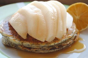 Lemon Poppy Seed Pancakes – My Life Runs on Food