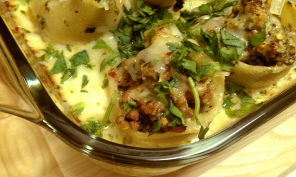 Ground Turkey and Spinach Stuffed Shells Baked in a Creamy Cheese Sauce ...
